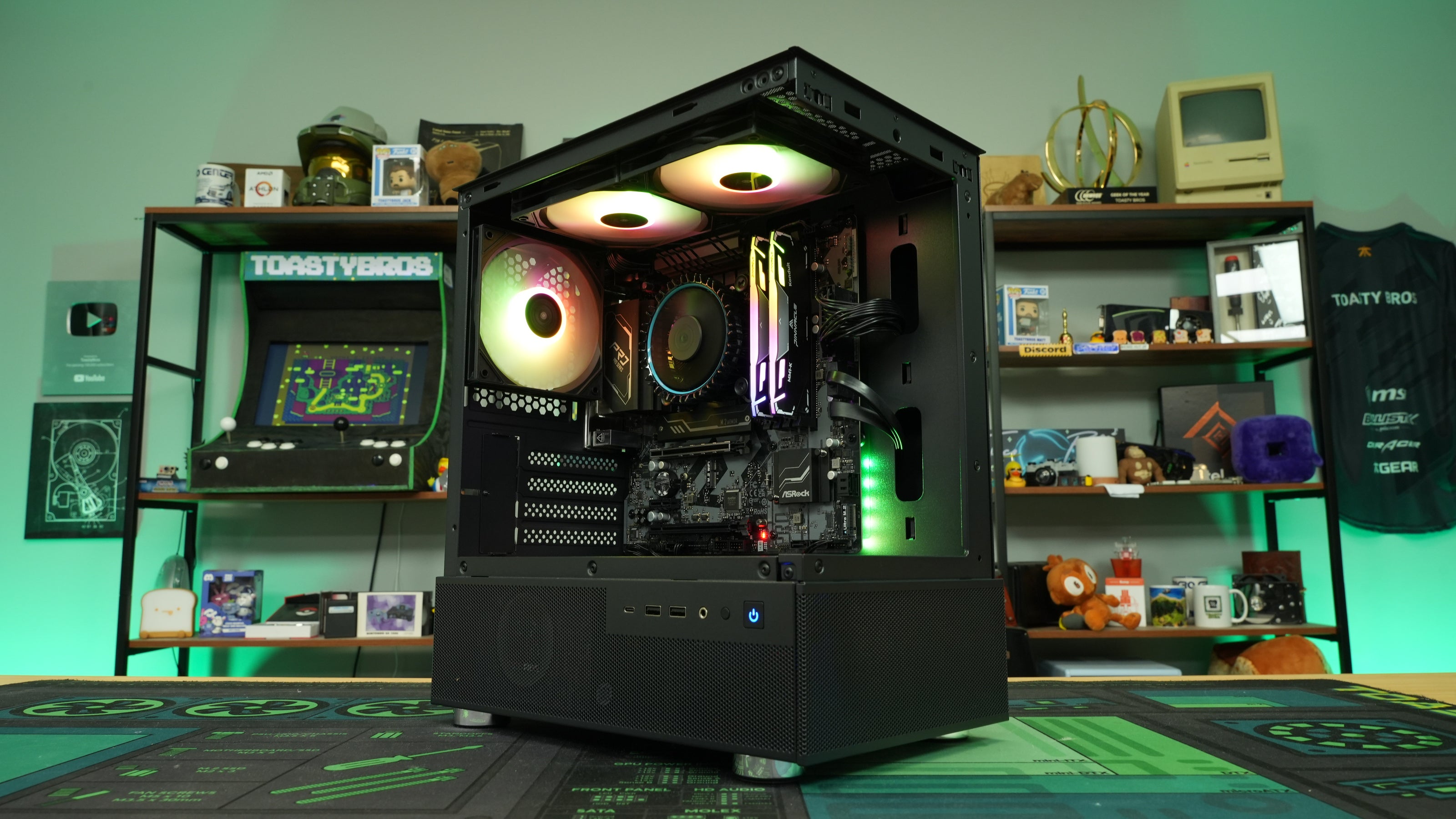 Upgrade Path Starter - Intel Ultra 5 225 eSports Gaming PC