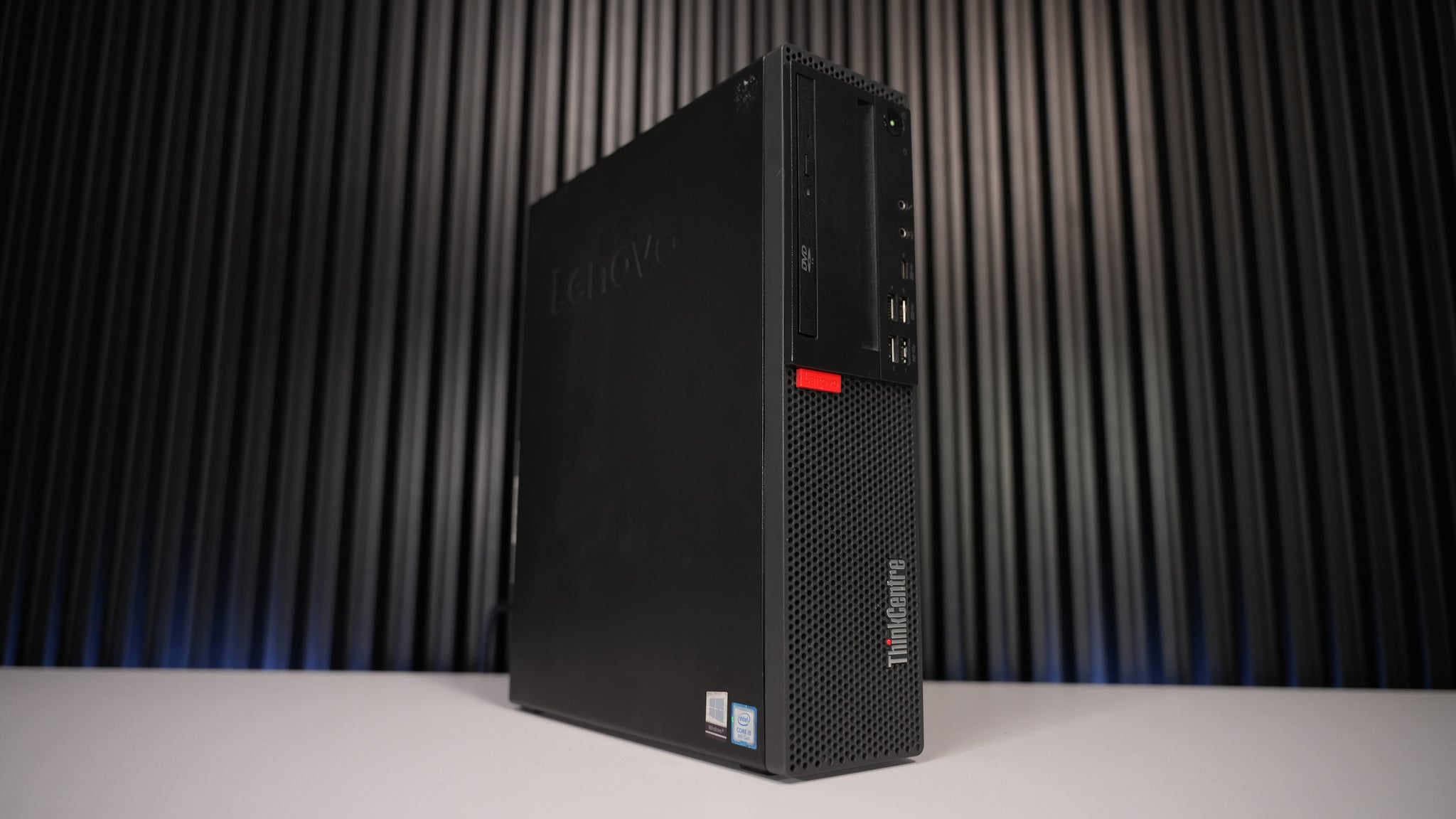 Intel i5 9400 + AMD WX 4100 Budget Gaming PC